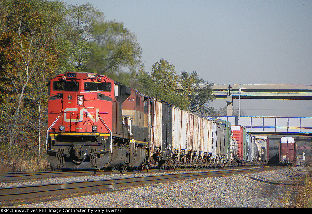 CN 8807 and BCOL 4602